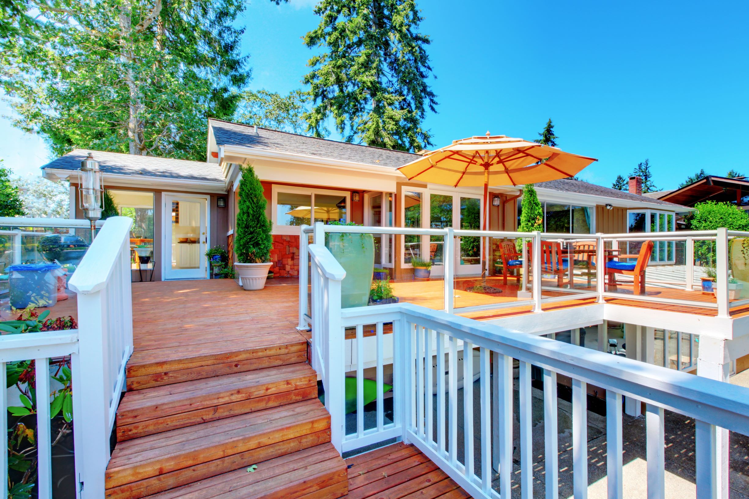 Choosing the Right Railing Design that Suits your Deck